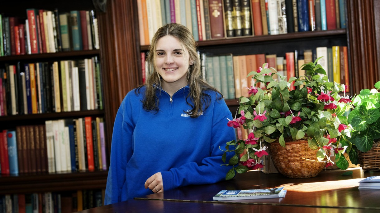 Meet Your Tour Guide | Mount Saint Mary College