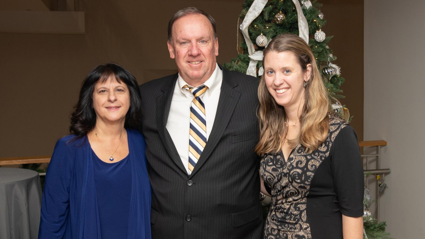 Honoring service in style | Mount Saint Mary College