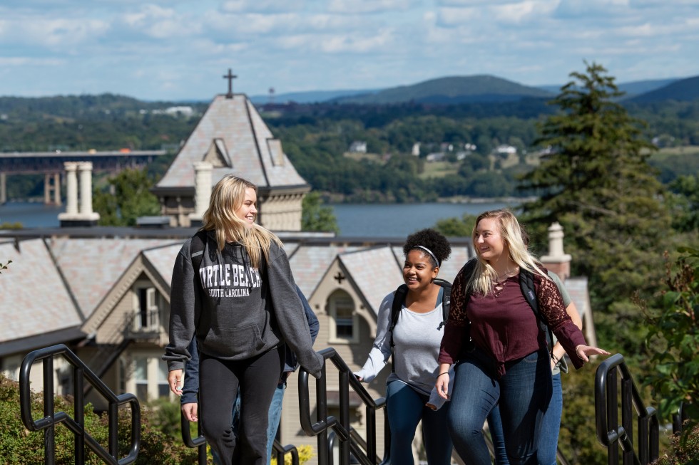 Admissions & Aid | Mount Saint Mary College