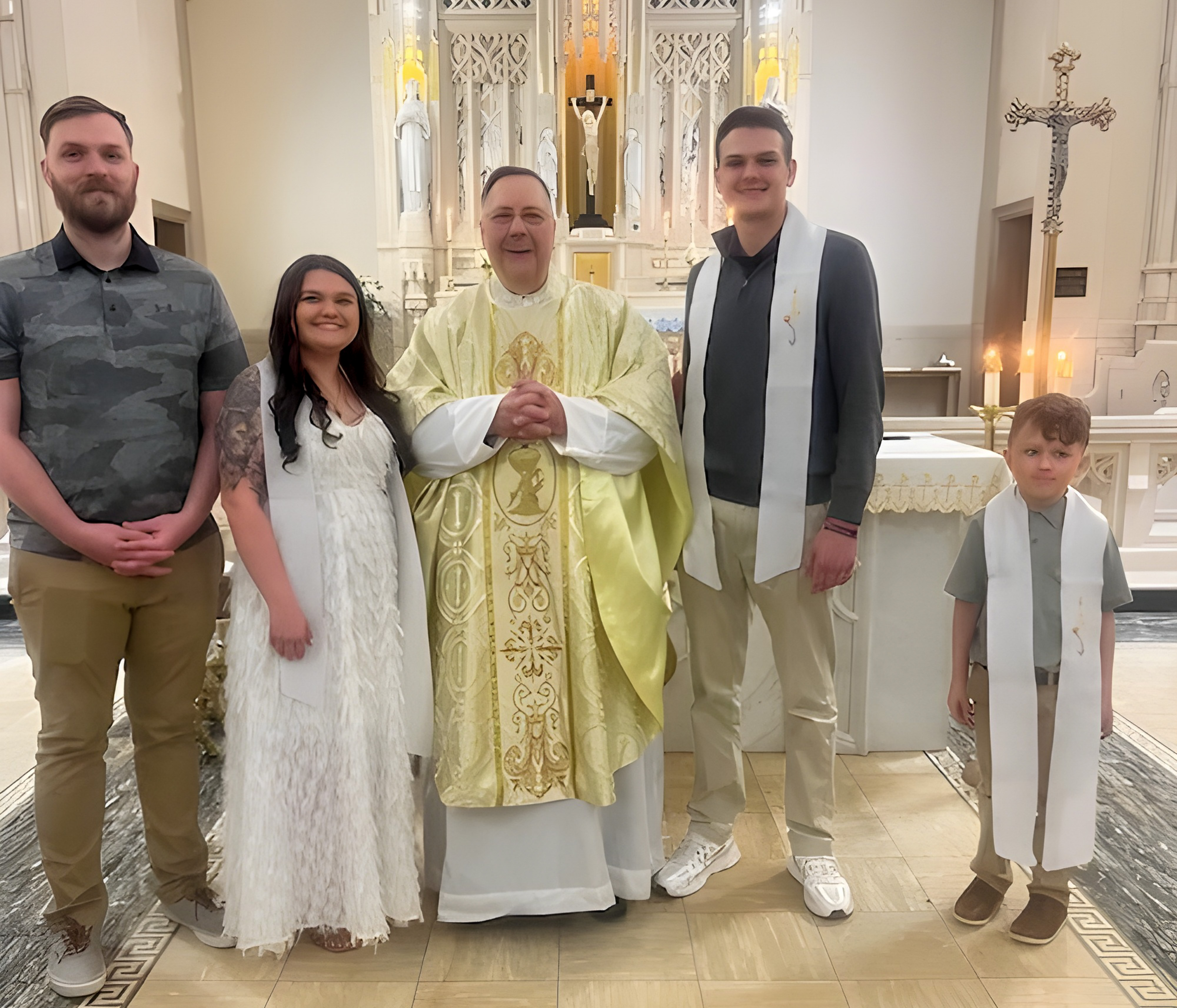 Mount students receive holy Sacraments | Mount Saint Mary College