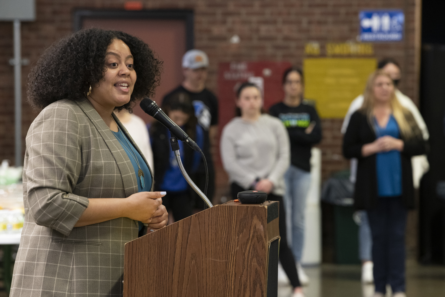 Family Literacy Night at Newburgh Armory fascinates local families ...