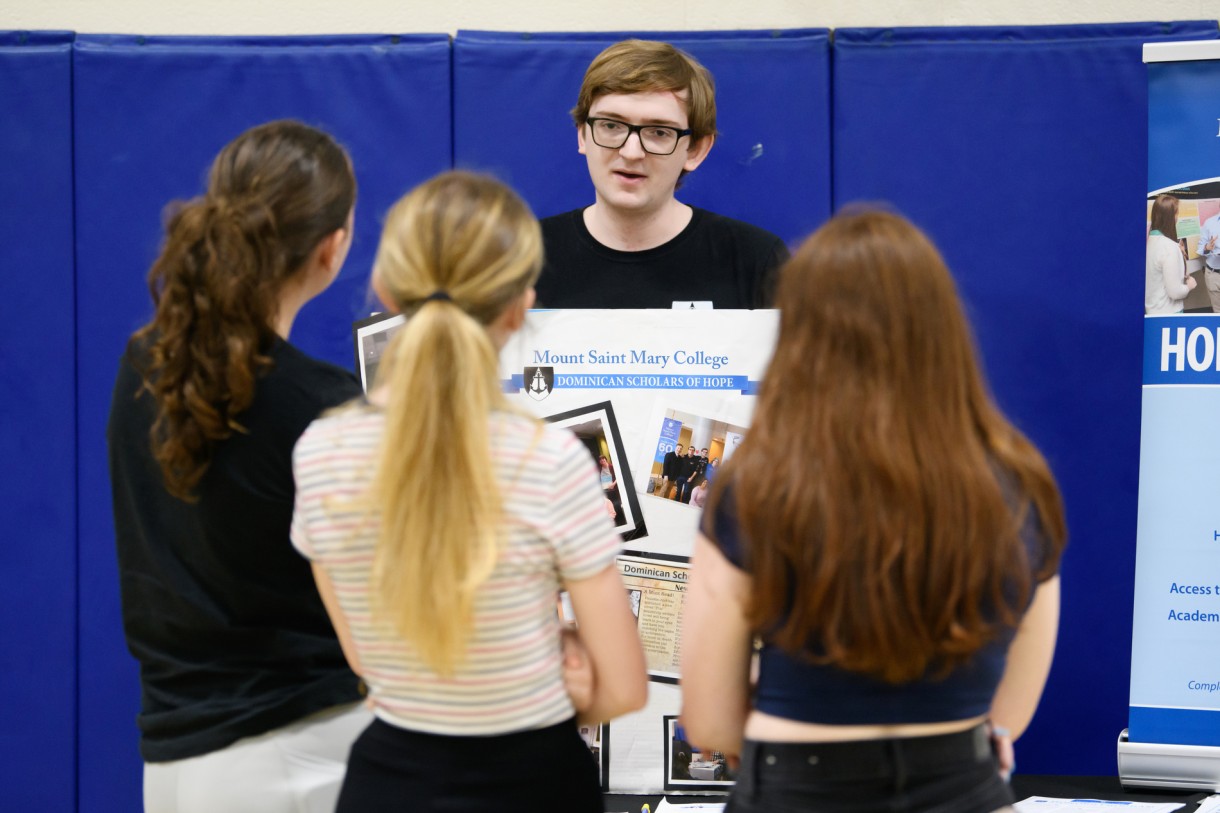 Class of 2027 continues Mount college journey | Mount Saint Mary College