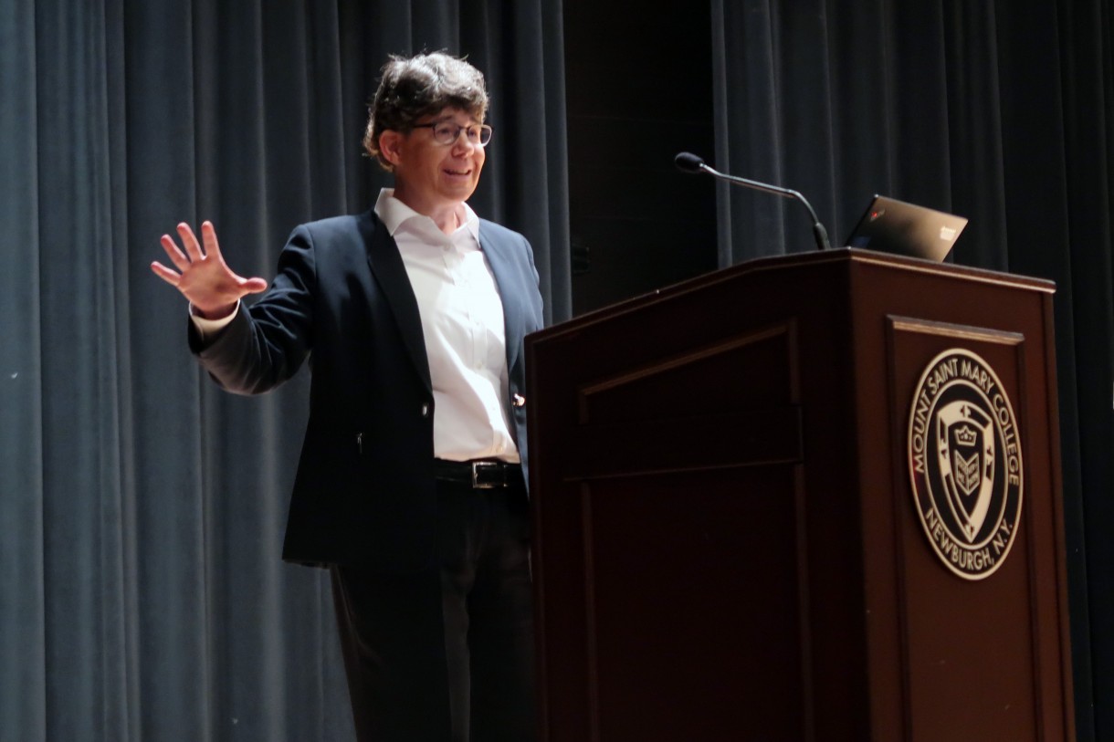 Mount hosts MHSSC’s annual law conference | Mount Saint Mary College