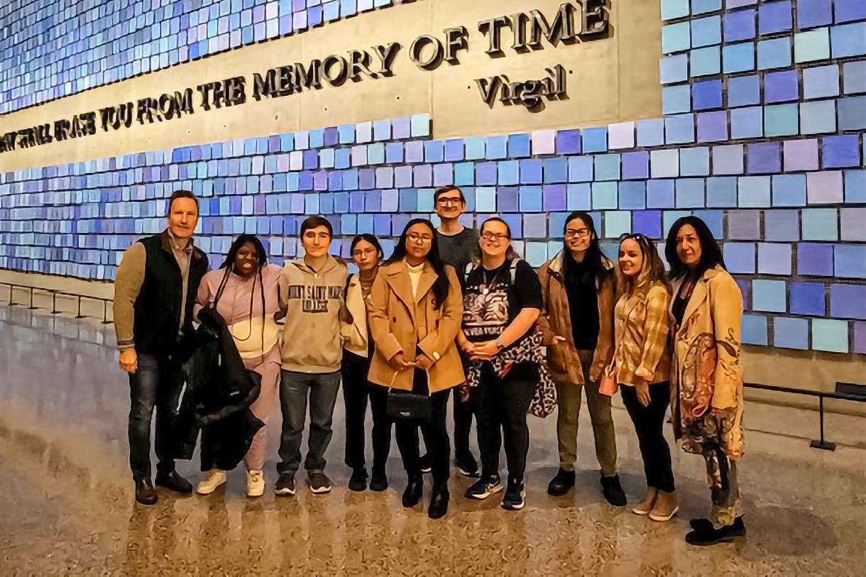 Mount scholars visit 9-11 museum in NYC | Mount Saint Mary College
