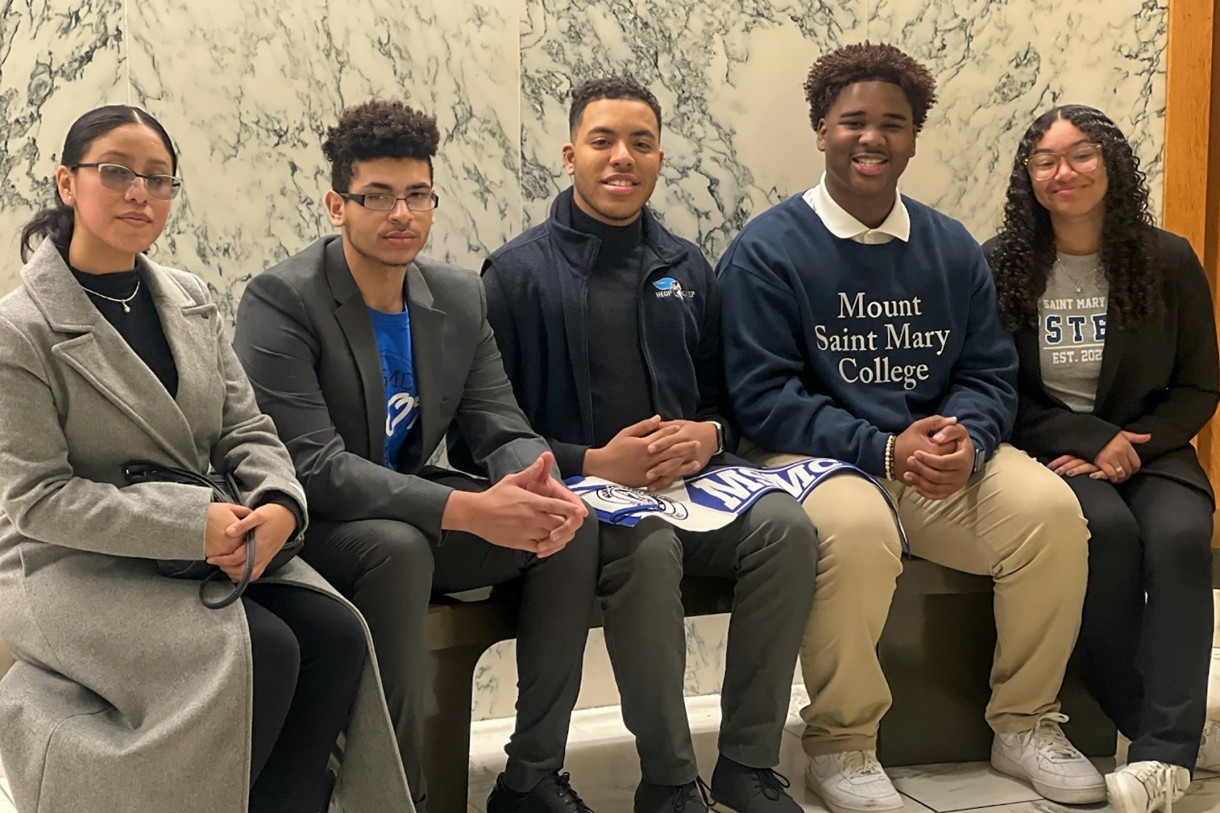 Mount students praise HEOP, CSTEP at Advocacy Day in Albany | Mount ...