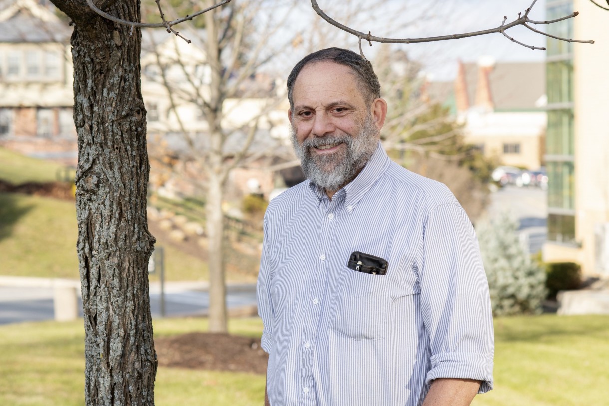 New Mount scholarship honors longtime Bio professor | Mount Saint Mary ...