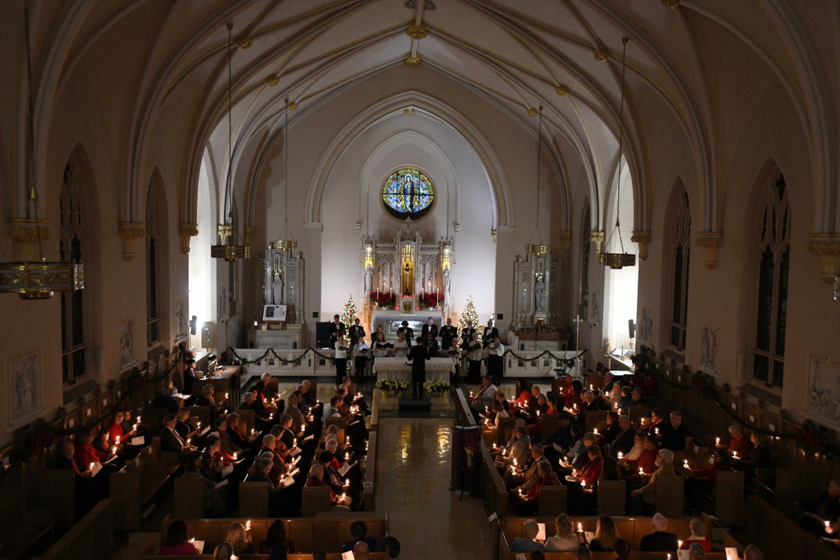 Mount to host annual Vespers service | Mount Saint Mary College