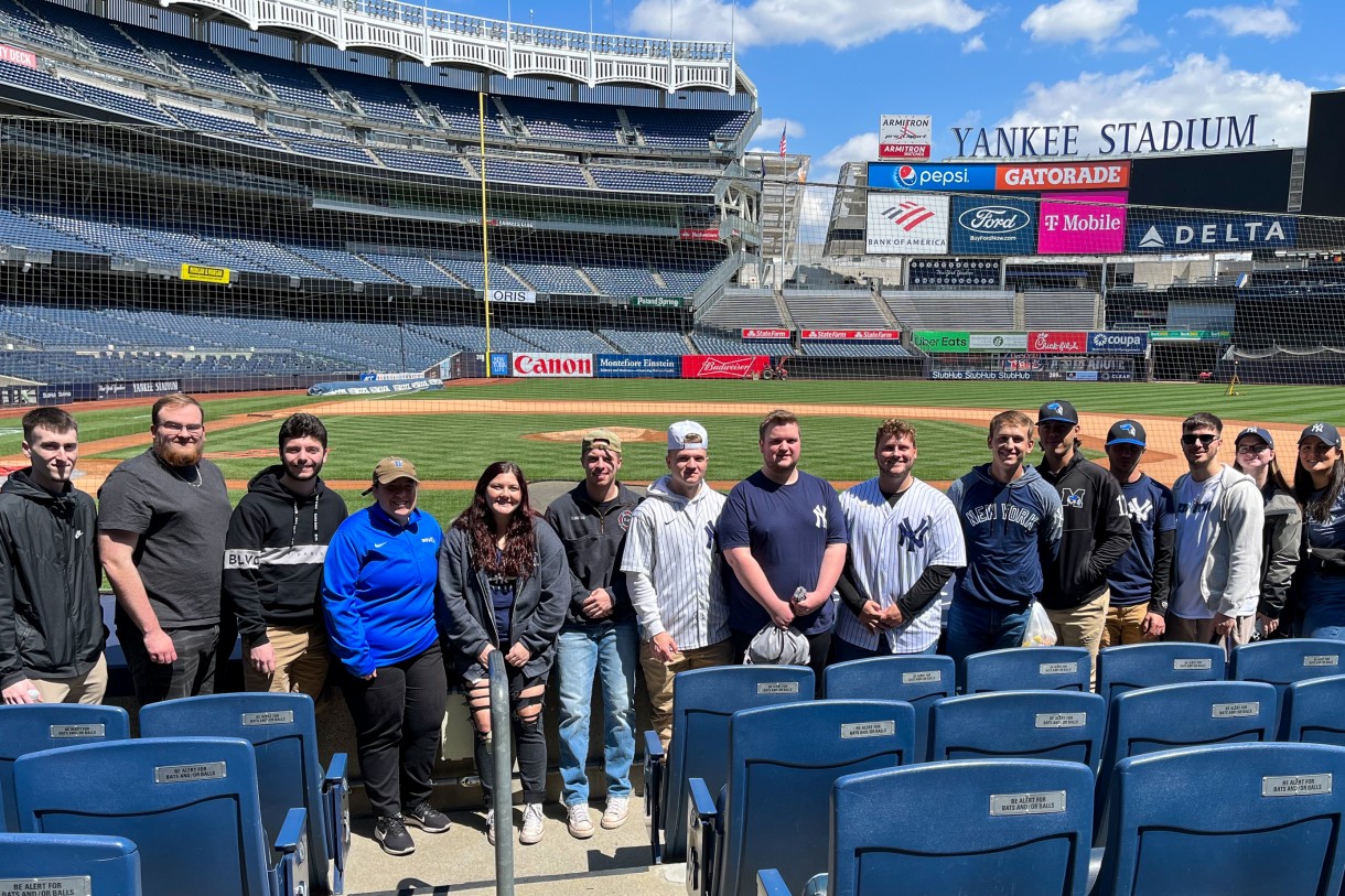 Take me out to the ballgame: Mount group gets inside look at Yankee Stadium | Mount Saint Mary ...