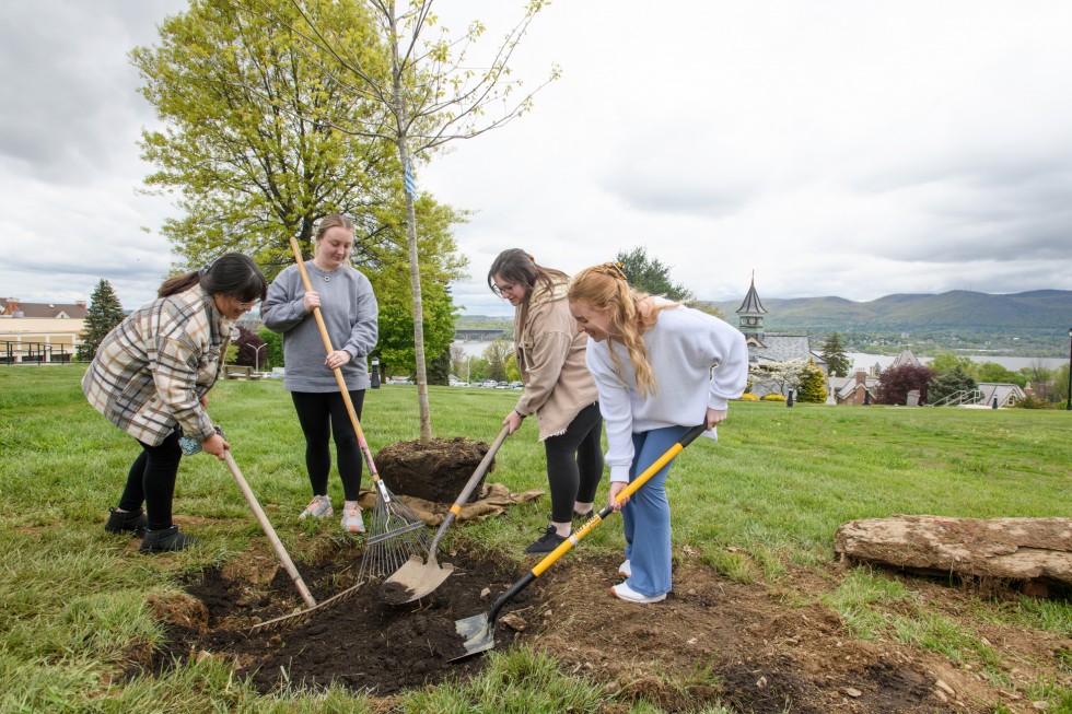Mount Students get hands-on with tree planting project | Mount Saint ...