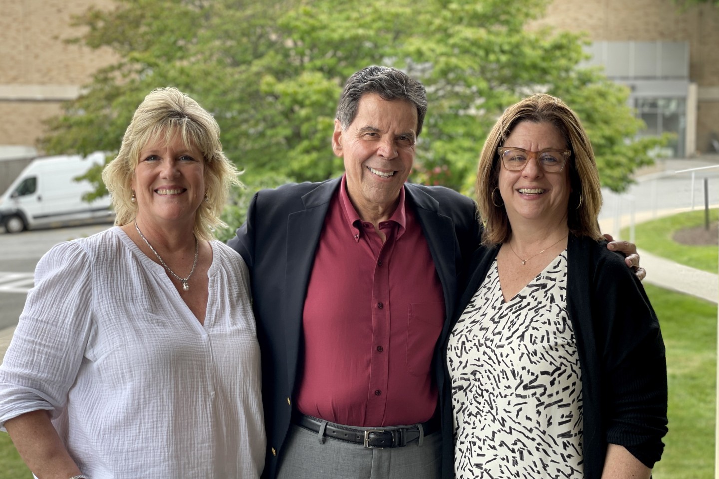 Mount honors pair of powerhouse employees | Mount Saint Mary College