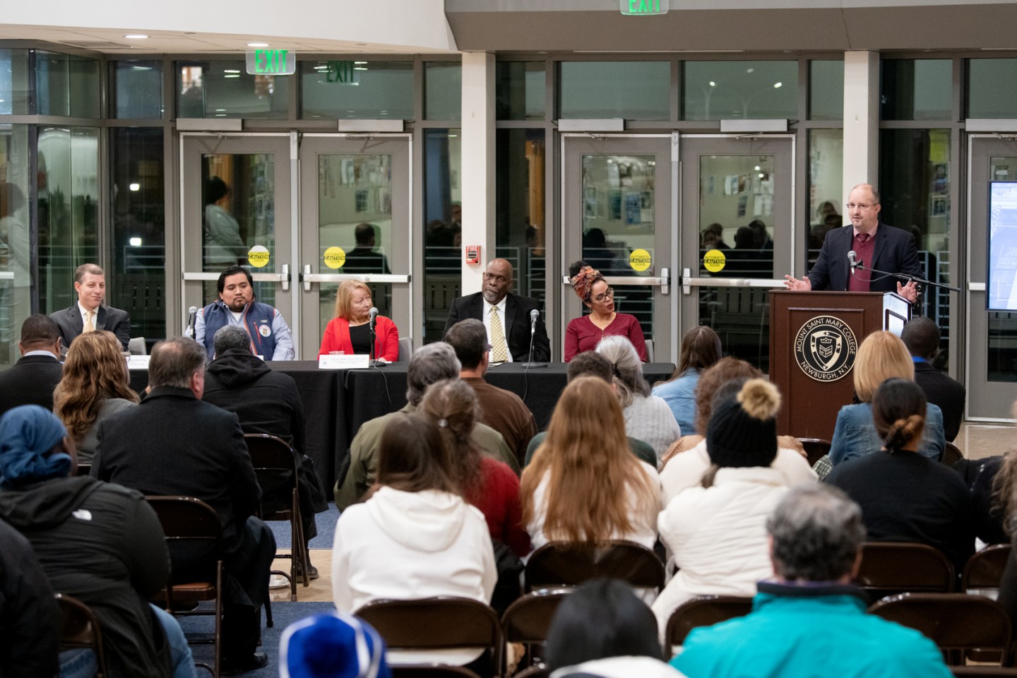 Mount panel delves into impacts of health, law, housing on Newburgh ...