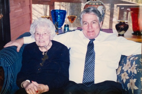 New Mount Scholarship Honors the Life and Legacy of Nurse Ruth H ...