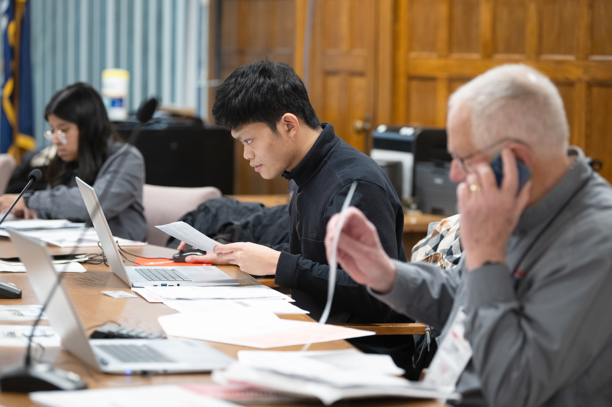 Taxes made less taxing: Mount students help local residents with tax ...