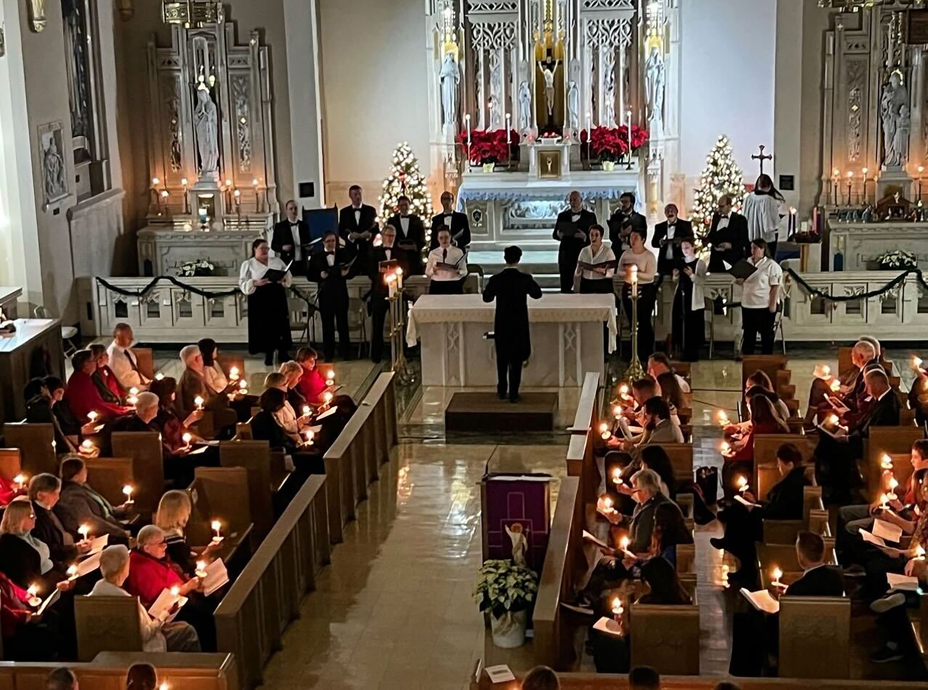 Mount continues annual Vespers tradition | Mount Saint Mary College